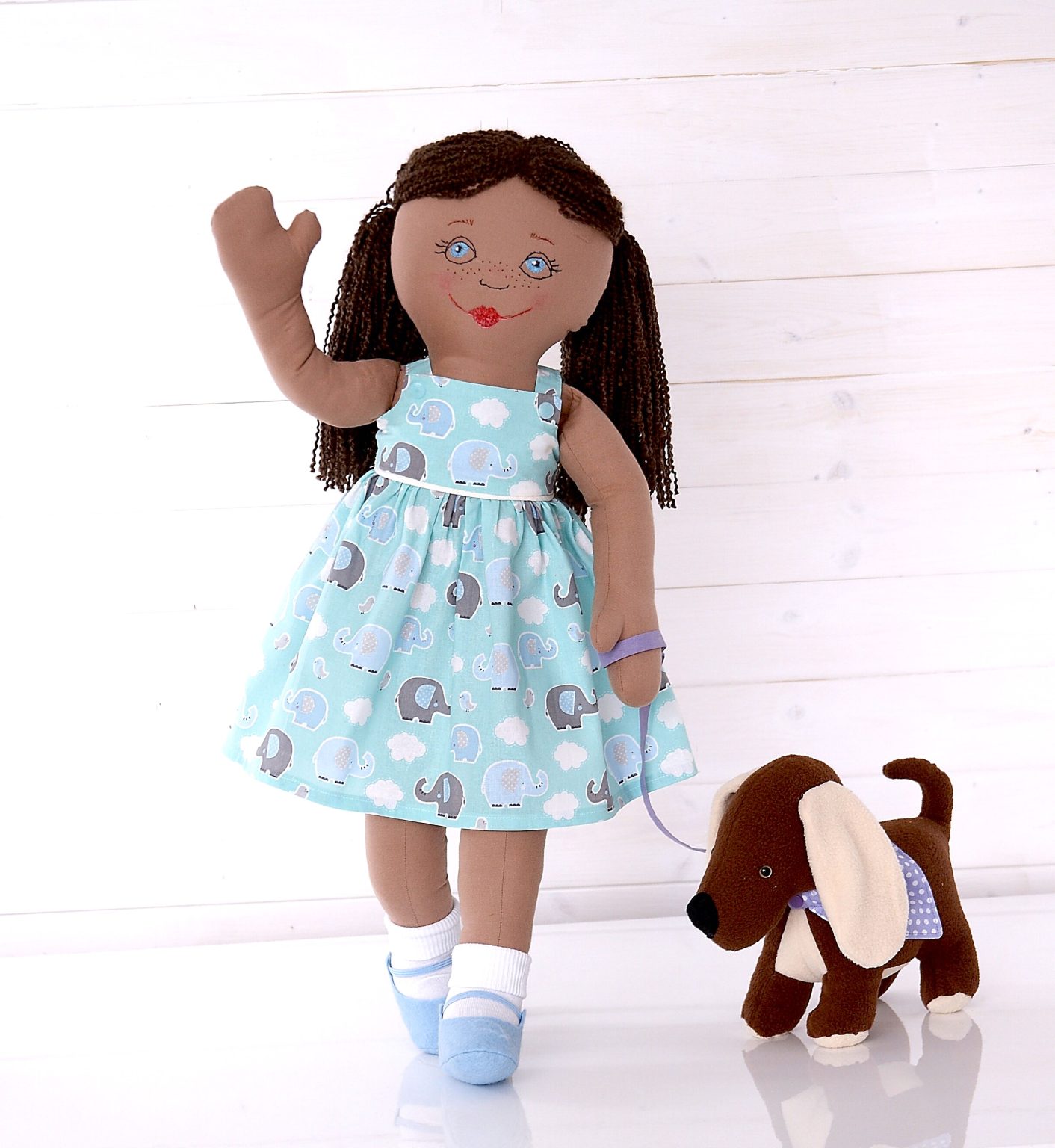 Sew Maddie has arrived! Fabric suggestions and more – Debbie Shore Sewing