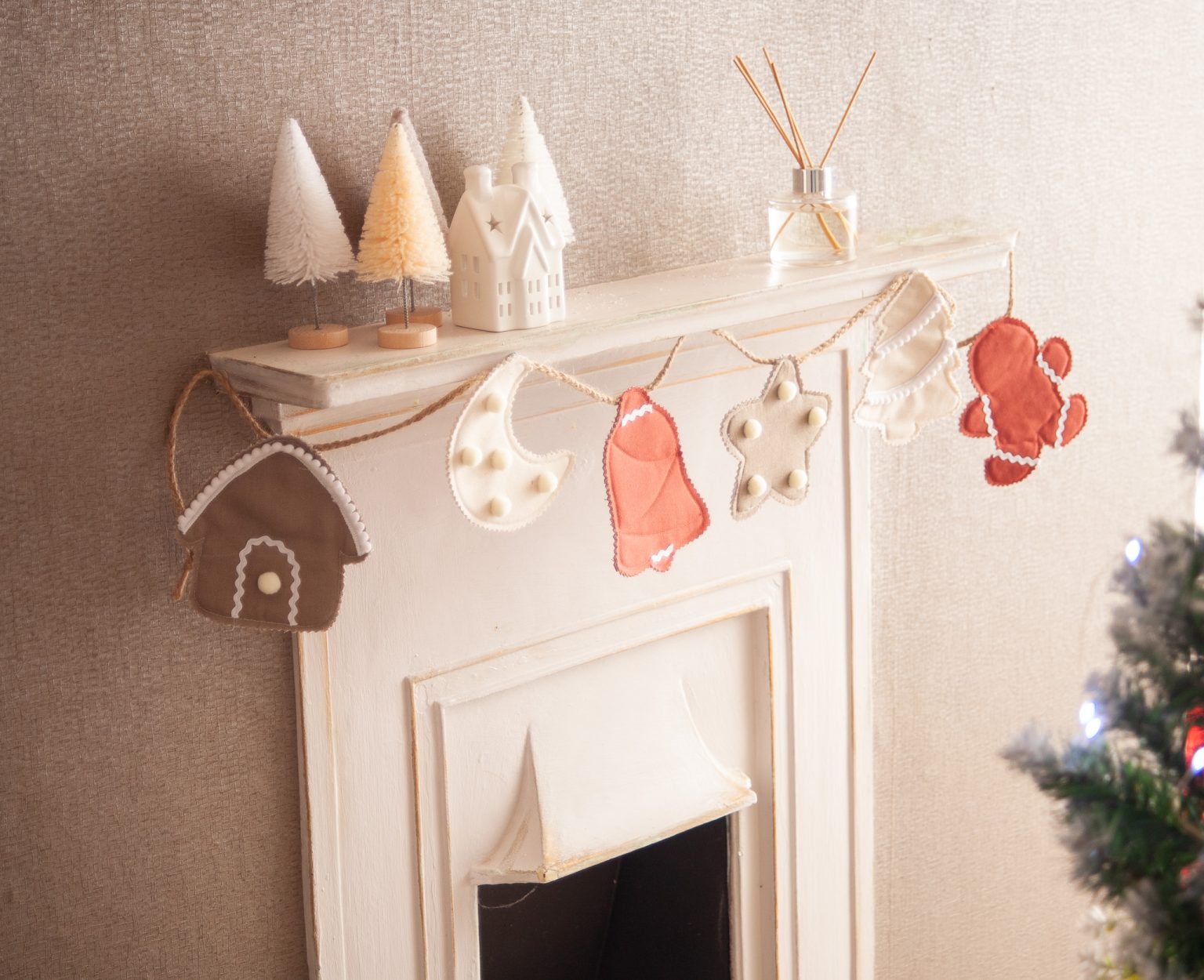 Christmas Themed Templates - Download – Debbie Shore Sewing