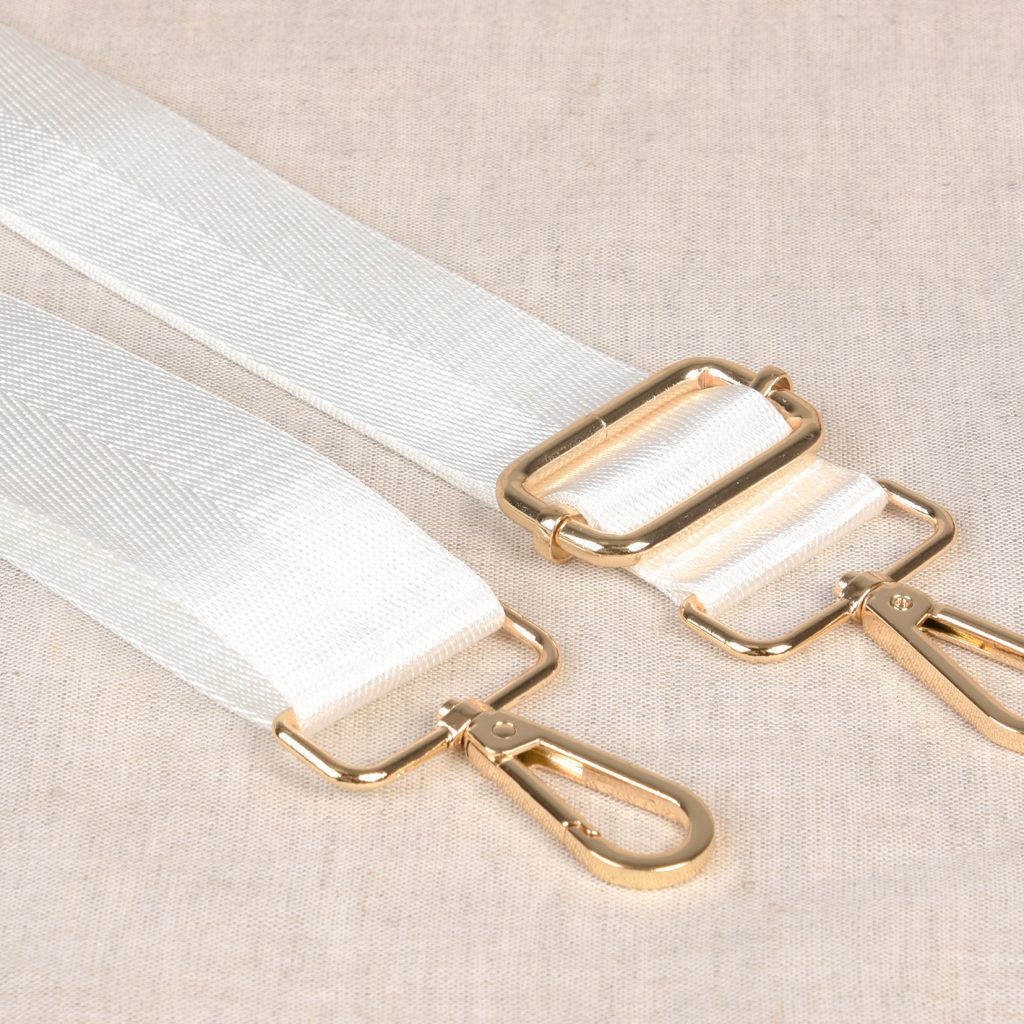 30% off Shoulder Strap with Hardware - White 135cm x 40mm – Debbie ...