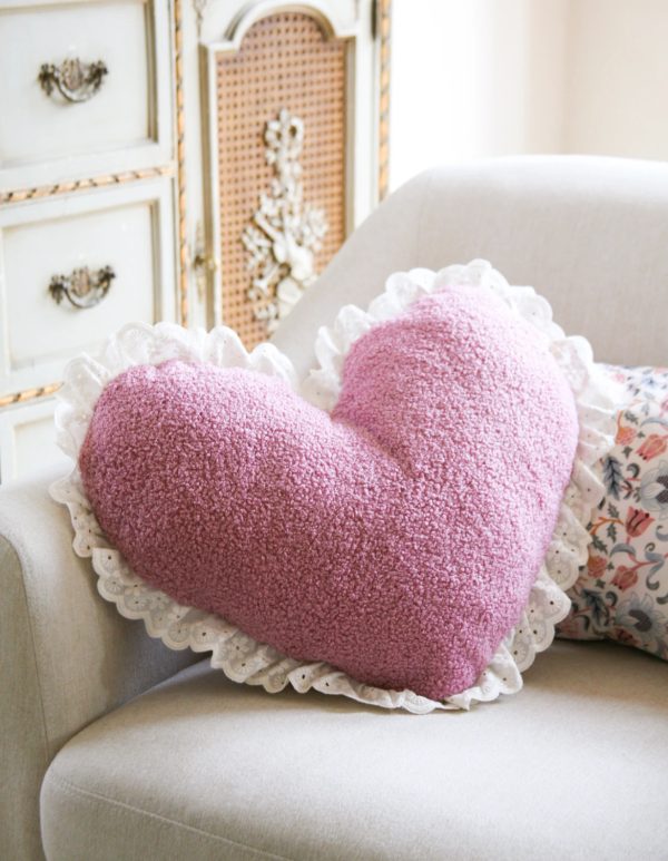 Heart Cushion Sewing Pattern - PDF Download – Debbie Shore Sewing